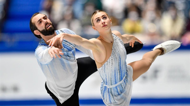 Timothy LeDuc làm nên lịch sử với tư cách vận động viên phi nhị giới ...